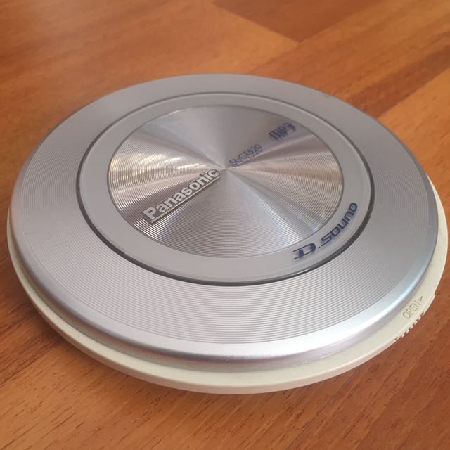 Panasonic Disc Music Player, Audio, Portable Music Players on Carousell
