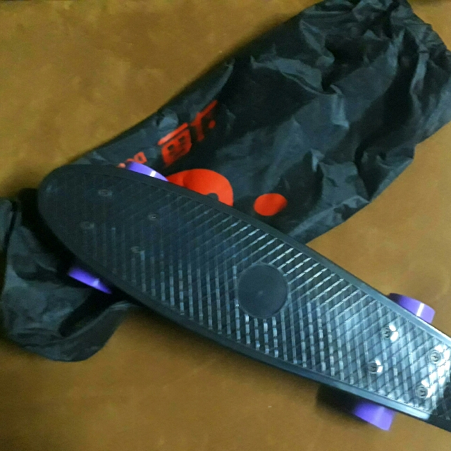 Pennyboard (Black and Purple) Penny Board (Hitam dan Ungu), Sports ...