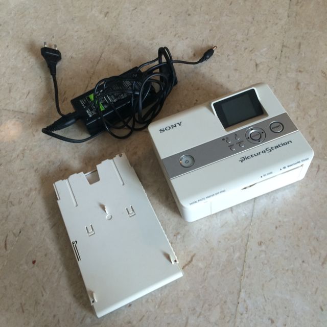 Sony DIY Digital Photo Printer Dpp-FP60, Photography, Cameras on Carousell