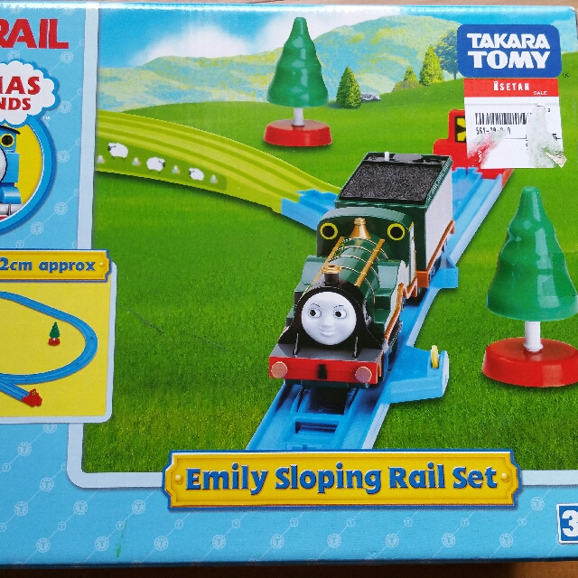 TAKARA TOMY PLA RAIL Thomas & Friends "Emily Sloping Rail Set", Hobbies ...