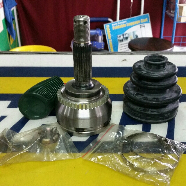Proton Perdana V6 Drive Shaft, Auto Accessories on Carousell