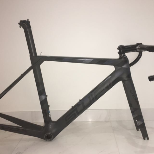 2016 Swiftcarbon Hypervox Frameset Size S, Sports Equipment, Bicycles ...