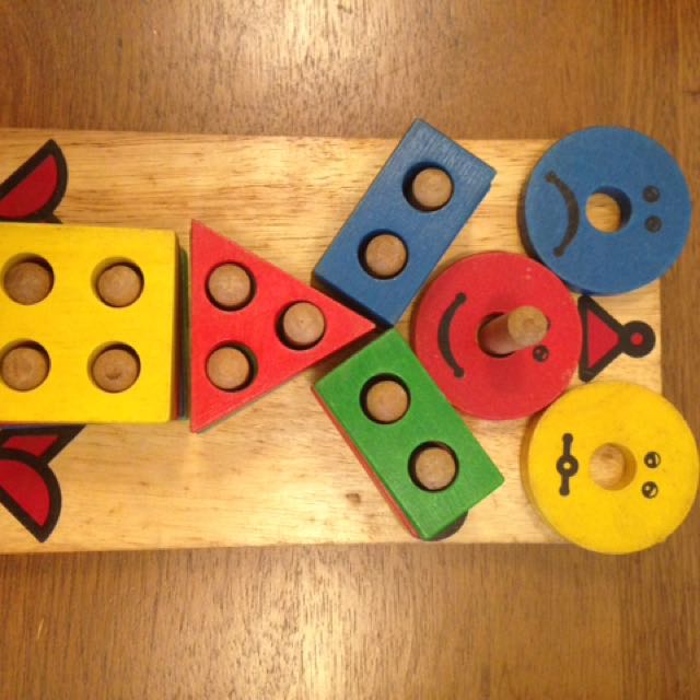 Clown Shapes Colours Puzzle, Hobbies & Toys, Toys & Games on Carousell