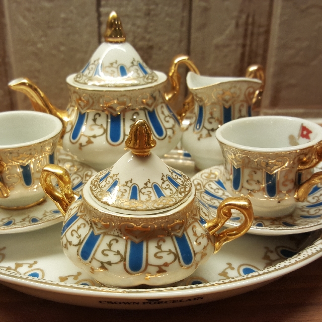 Titanic Miniature Porcelain Complete Tea set, Furniture & Home Living ...