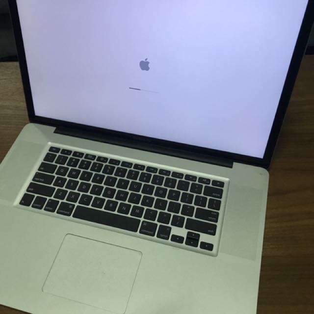 17" macbook pro rare mint condition, Computers & Tech, Laptops ...