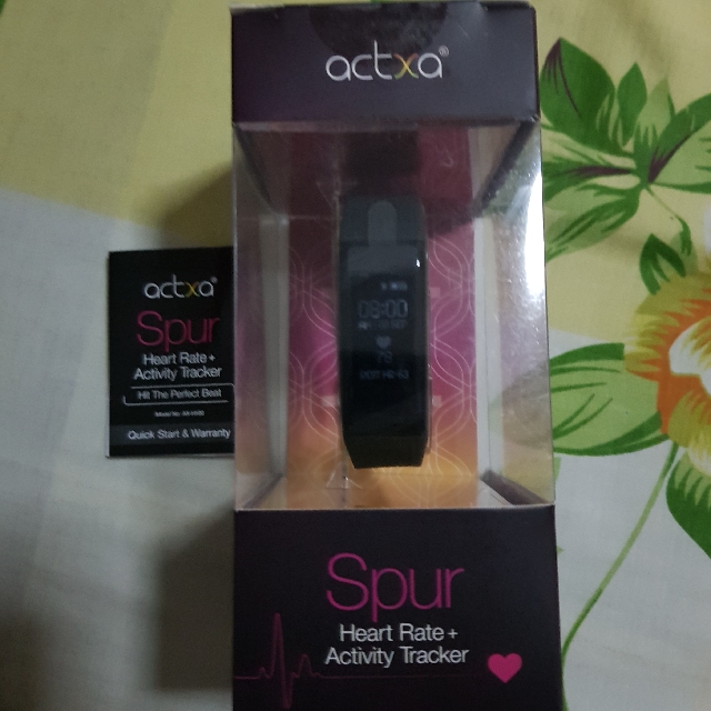 Actxa Spur Fitness Tracker, Mobile Phones & Gadgets, Wearables & Smart Watches on Carousell