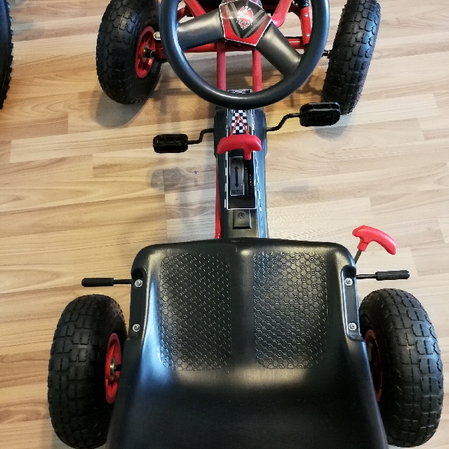 Skelter, Sports Equipment, Hiking & Camping on Carousell