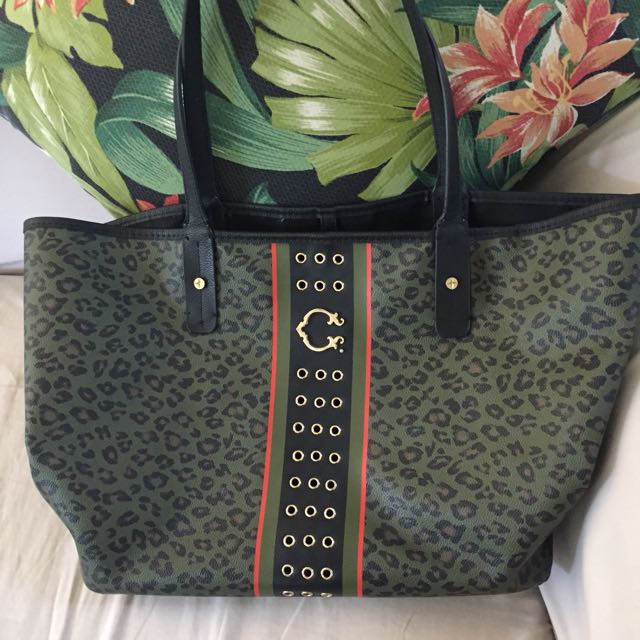 C wonder tote, Women's Fashion, Bags & Wallets, Tote Bags on Carousell