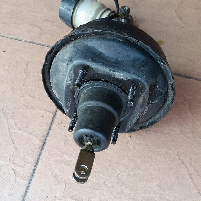 Master Pump/servo Brake L2, Auto Accessories on Carousell