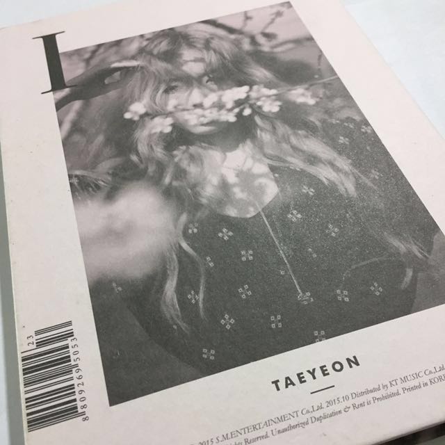 Taeyeon First Album, Hobbies & Toys, Memorabilia & Collectibles, K-Wave ...