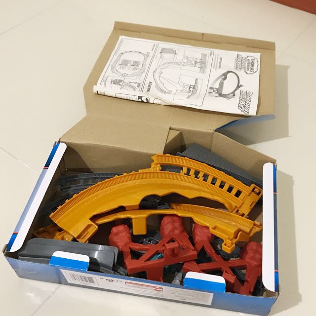 Fisher Price - Thomas & Friends TrackMaster Breakaway Bridge Set ...