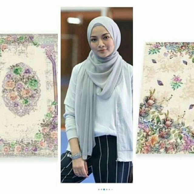 Neelofa sejadah, Men's Fashion, Bags, Belt bags, Clutches and Pouches ...