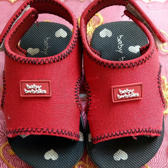 Bata Baby Bubbles, Bayi & Anak, Baju Anak Perempuan di Carousell
