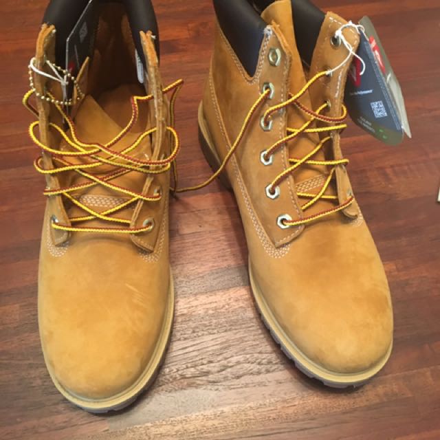 Timberland, Men's Fashion, Footwear, Boots on Carousell