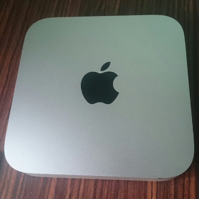 Rush Mac mini COMPLETE with monitor magic keyboard and logitech ...