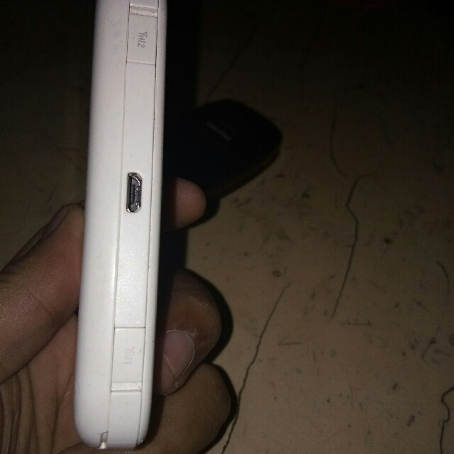 Modem Wifi Bolt Mini 4G LTE, Telepon Seluler & Tablet di Carousell