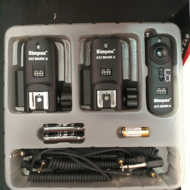 Simpex 612 trigger mark II compatible with Canon and Nikon, Photography ...