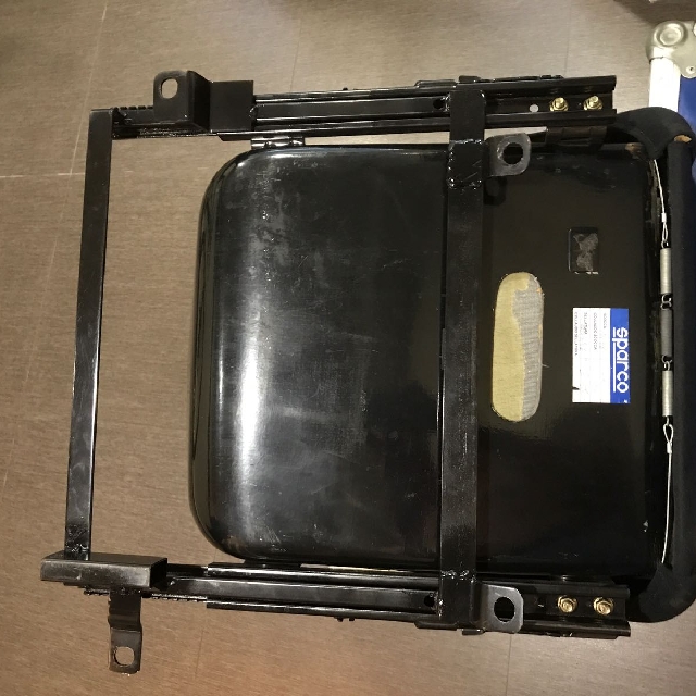 Sparco Evo Full Bucket Seat, Car Accessories on Carousell