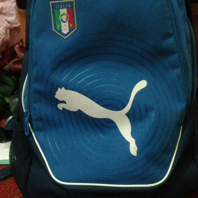 tas puma, Olah Raga, Baju Olahraga di Carousell