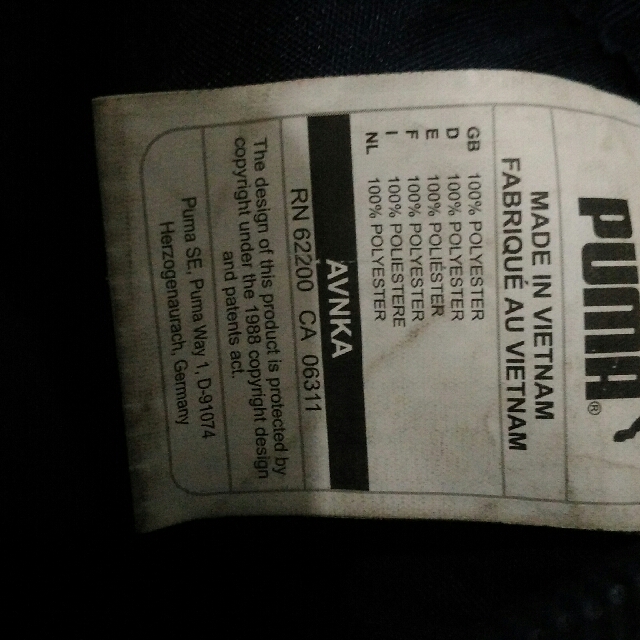 tas puma, Olah Raga, Baju Olahraga di Carousell