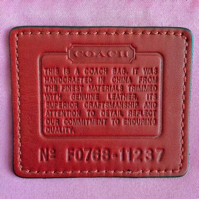 Coach Signature Red Gallery Tote, Luxury, Bags & Wallets on Carousell