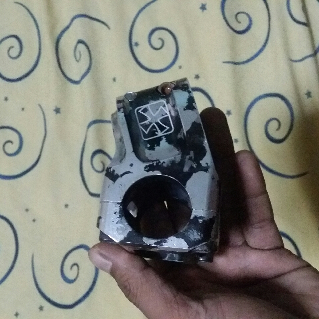 Da Bomb Oversize Stem combat Camo, Sports Equipment, PMDs, E-Scooters ...