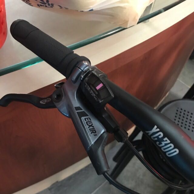 KHS MTB Hardtail Alite 2000, Sports Equipment, Bicycles & Parts ...