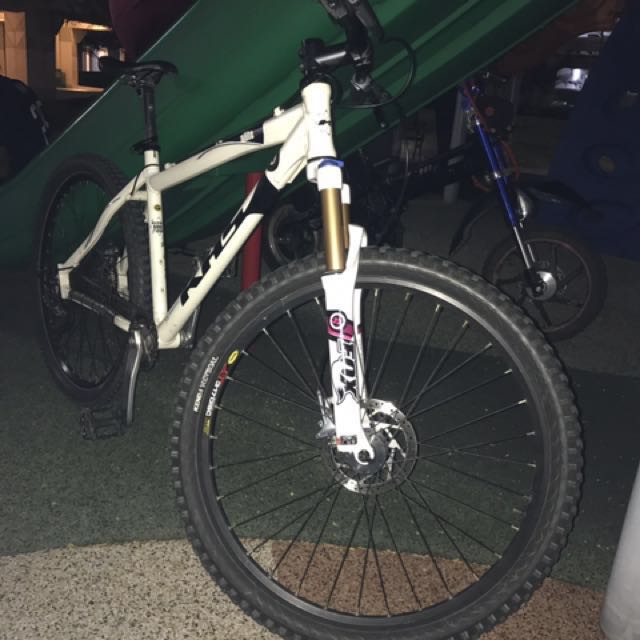 KHS MTB Hardtail Alite 2000, Sports Equipment, Bicycles & Parts, Bicycles on Carousell