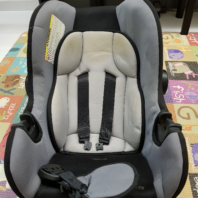 Nania Infant Car Seat, Babies & Kids, Going Out, Car Seats on Carousell