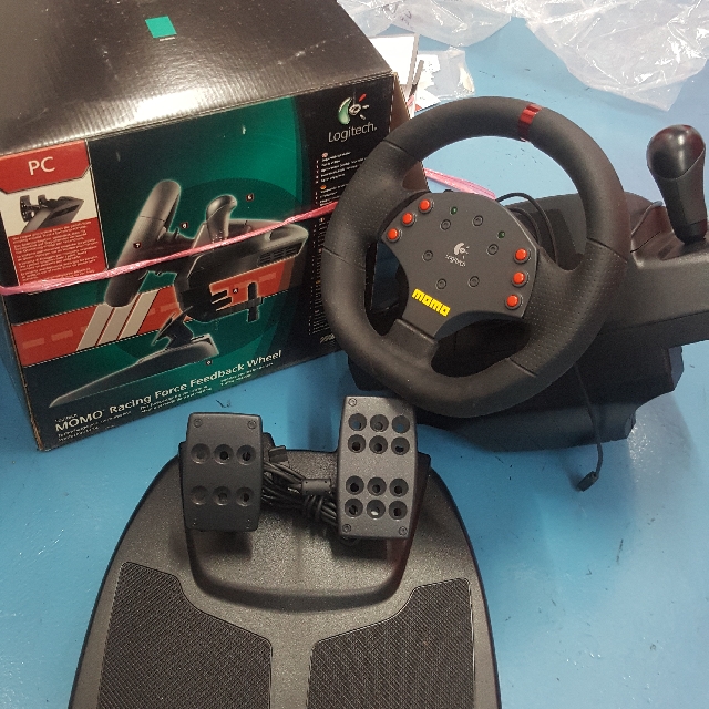 Cheap Logitech MOMO Racing Wheel (read description), Video Gaming ...