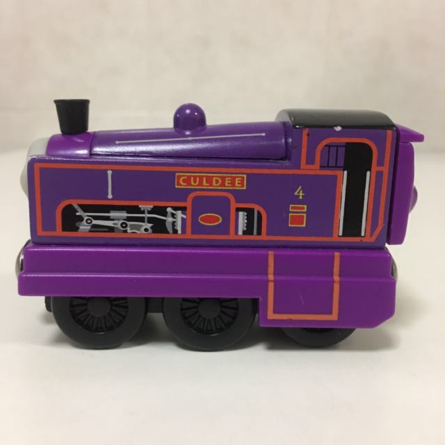 Culdee No. 4 - Thomas Wooden Railway, Hobbies & Toys, Toys & Games on ...