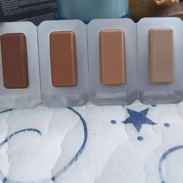 Fenty Beauty soft matte foundation sample, Beauty & Personal Care, Face ...
