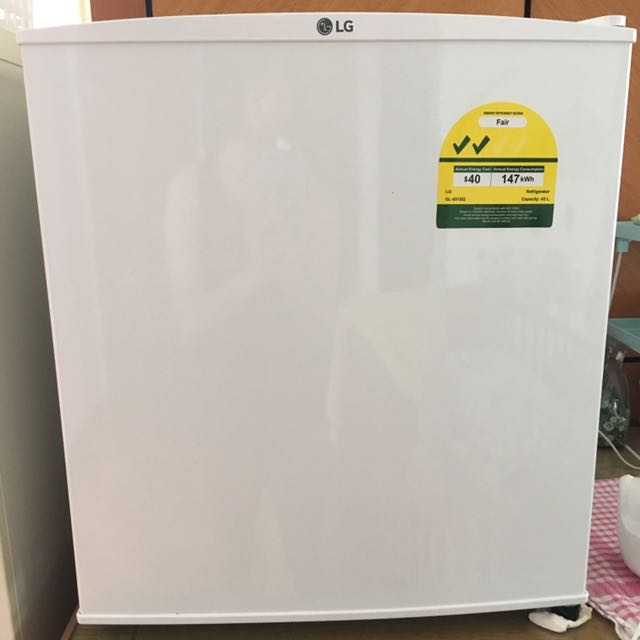 Lg mini bar fridge, TV & Home Appliances, Kitchen Appliances ...