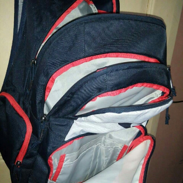 QuickSilver Backpack, Men's Fashion, Bags, Backpacks on Carousell