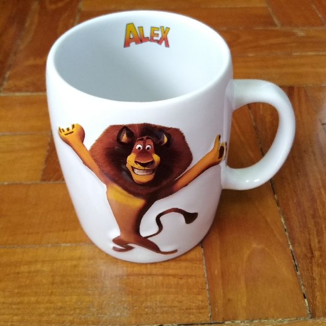 Universal Studio Singapore Madagascar Mug ($9.00 each), TV & Home ...