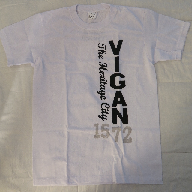 Vigan T-shirt, Women's Fashion, Tops, Shirts on Carousell