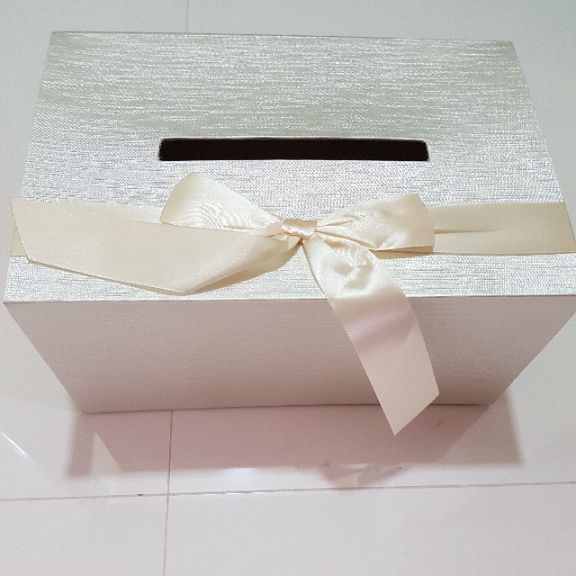 Wedding Ang Bao Box, Women's Fashion, Watches & Accessories, Other ...