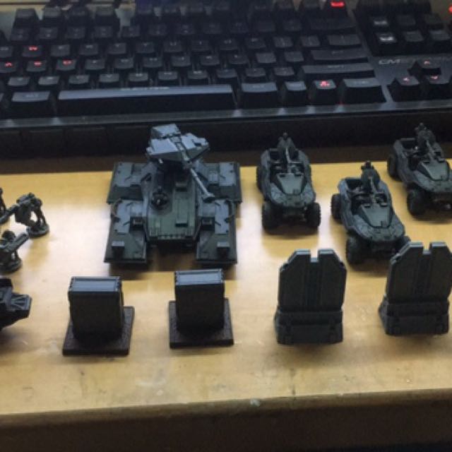 Halo ground command miniatures well painted, Hobbies & Toys, Toys ...
