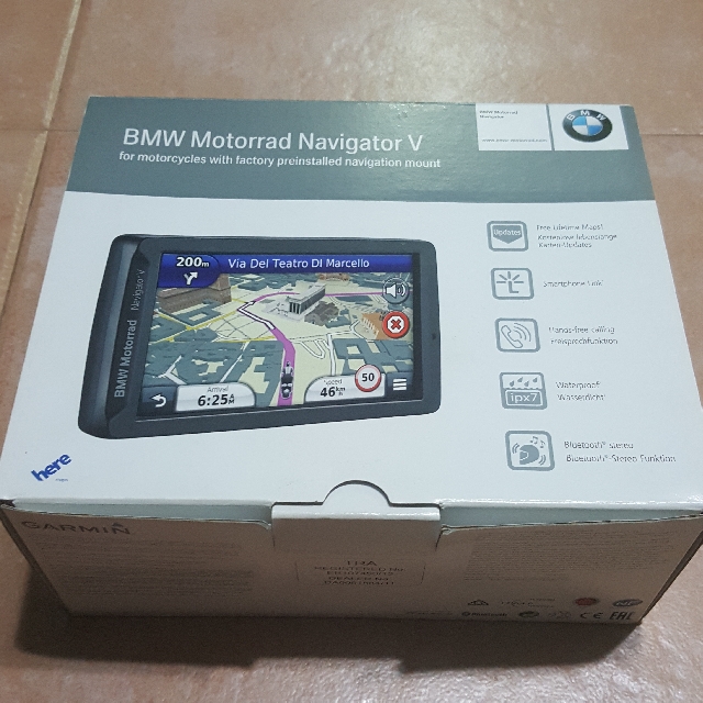 BMW Motorrad Nav 5, Motorcycles, Motorcycle Accessories on Carousell