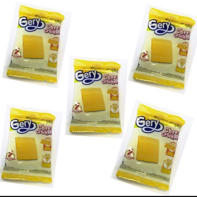 Gery Cheese Crackers (Individual Pack), Food & Drinks, Packaged ...