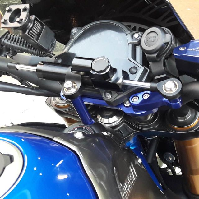 Kawasaki Z900 Damper Set, Motorbikes on Carousell