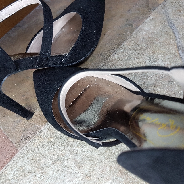 Sharp point toe comfortable work high heels, Women's Fashion, Footwear ...