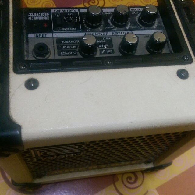 Starsun Guitar + Roland Mini Cube Amplifier, Hobbies & Toys, Music ...