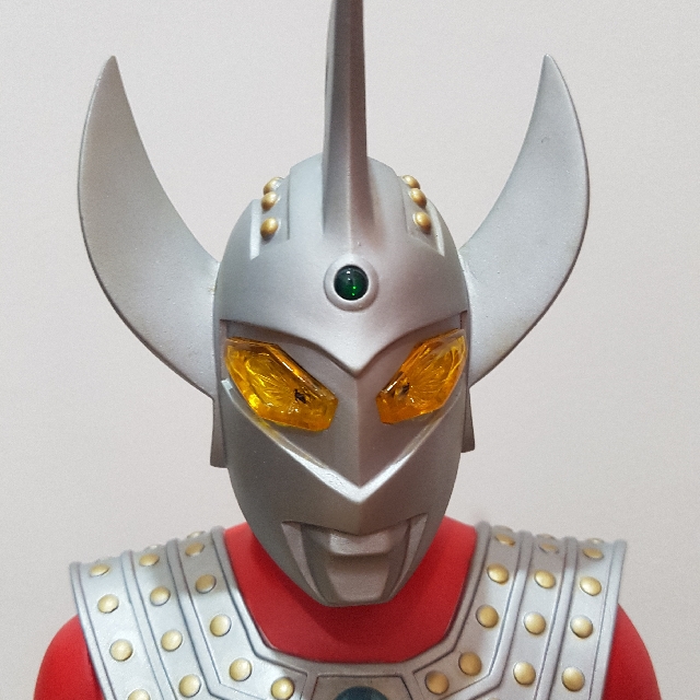 Apex Ultraman Taro 50cm Tall Dx Figure Hobbies And Toys Toys And Games On Carousell