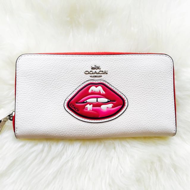 Coach New Collection Lip Wallet, Luxury, Bags & Wallets on Carousell