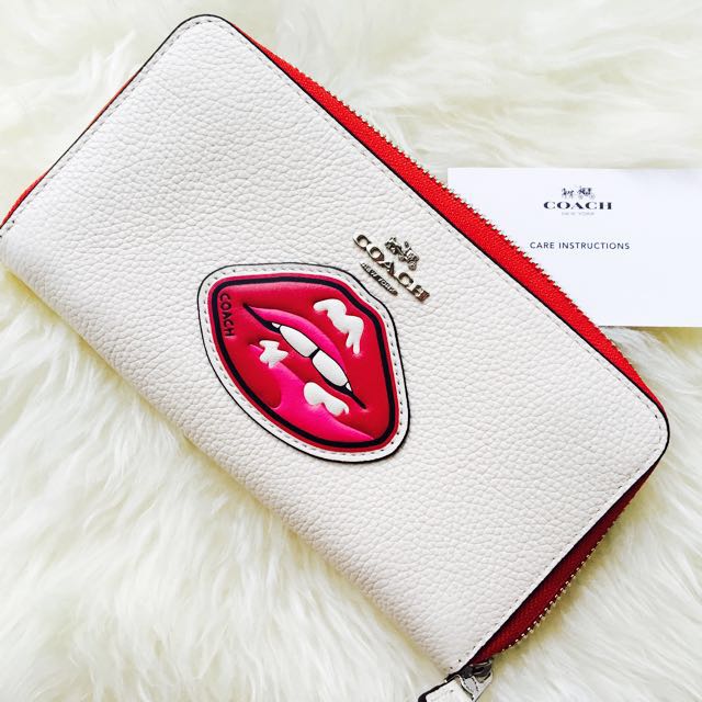Coach New Collection Lip Wallet, Luxury, Bags & Wallets on Carousell