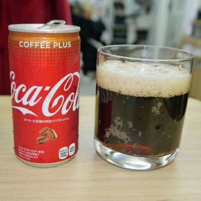 日本限定Coca Cola Coffee Plus 可口可樂咖啡, 嘢食 & 嘢飲, 飲料 - Carousell