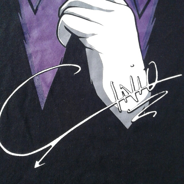 SINIO SHIRT, Men's Fashion, Tops & Sets, Tshirts & Polo Shirts on Carousell