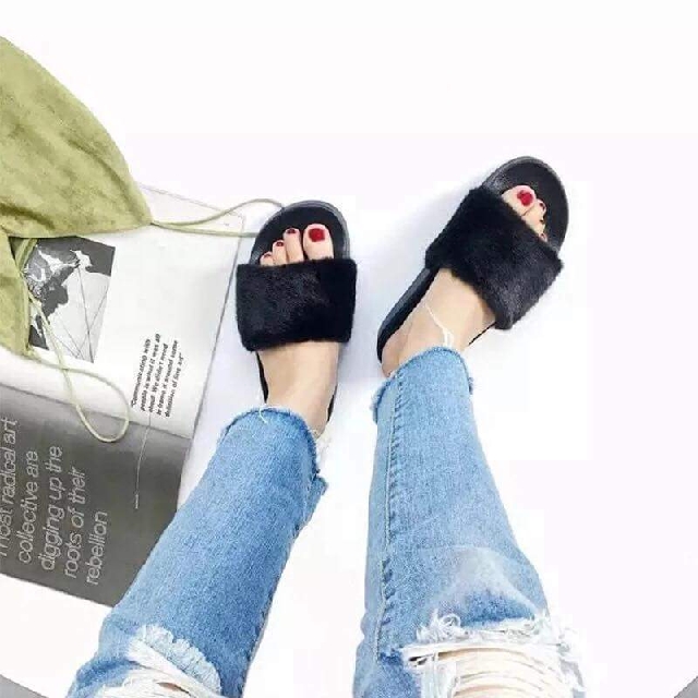 Fenty Inspired Furry Sandals [PO], Women's Fashion, Footwear, Sandals ...