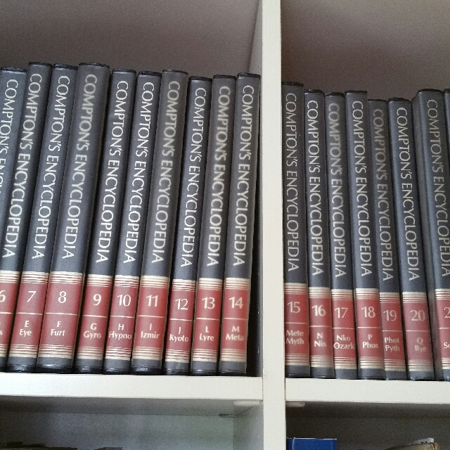 Full set of Compton"s Encyclopedia 26 volumes, Hobbies & Toys, Books ...
